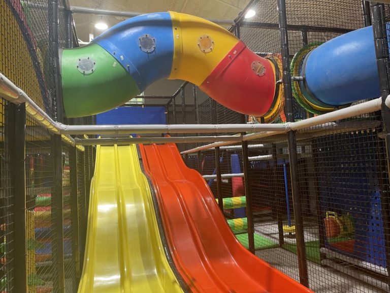 The Play Barn & outdoor Fun Zone